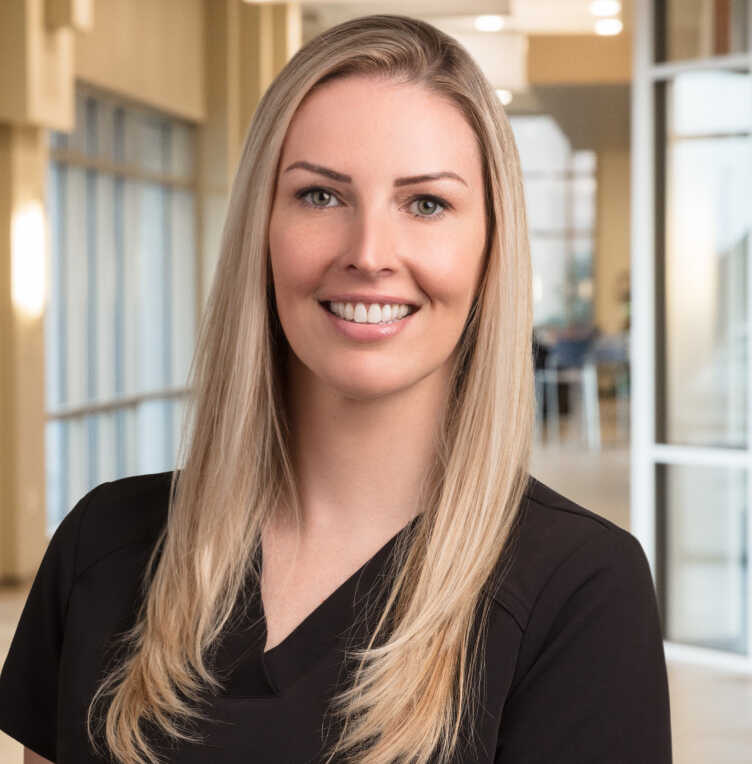 Skilled Professionals At Warr Dental | Meet Our Team